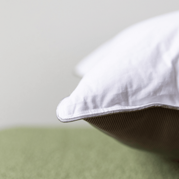 Microfibre Pillow with Hollow Fill – Pure Zone