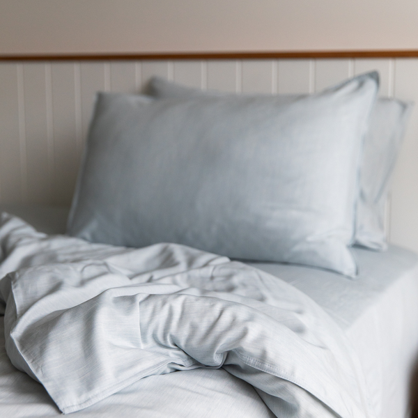 Plant Dyed Organic Bamboo Silk Quilt Cover Set - Azure – Pure Zone